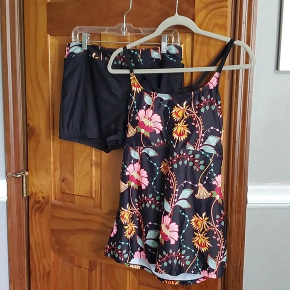 None | Swim | 2 Pc Swimsuit No Tags Shorts Style Bottom With Dress ...